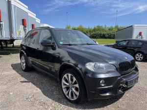 Melns BMW X5 2009 Utena, ar dzinēja tilpumu 2.99 L un nobraukumu 400 tūkst. km par 5500 €, foto  vietnē AUTOMOTO.COM.LV