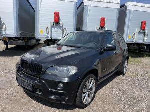 Melns BMW X5 2009 Utena, ar dzinēja tilpumu 2.99 L un nobraukumu 400 tūkst. km par 5500 €, foto 3 vietnē AUTOMOTO.COM.LV