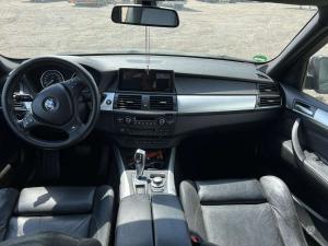 Melns BMW X5 2009 Utena, ar dzinēja tilpumu 2.99 L un nobraukumu 400 tūkst. km par 5500 €, foto 8 vietnē AUTOMOTO.COM.LV