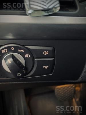 Black BMW X5 2009 in Riga, with an engine capacity of 3.00 L and mileage of 367 thousand km for 7699 €, photo 12 on AUTOMOTO.COM.LV