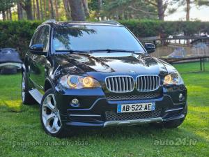 Melns BMW X5 2009 Tallina, ar dzinēja tilpumu 3.50 L un nobraukumu 331 tūkst. km par 8998 €, foto  vietnē AUTOMOTO.COM.LV