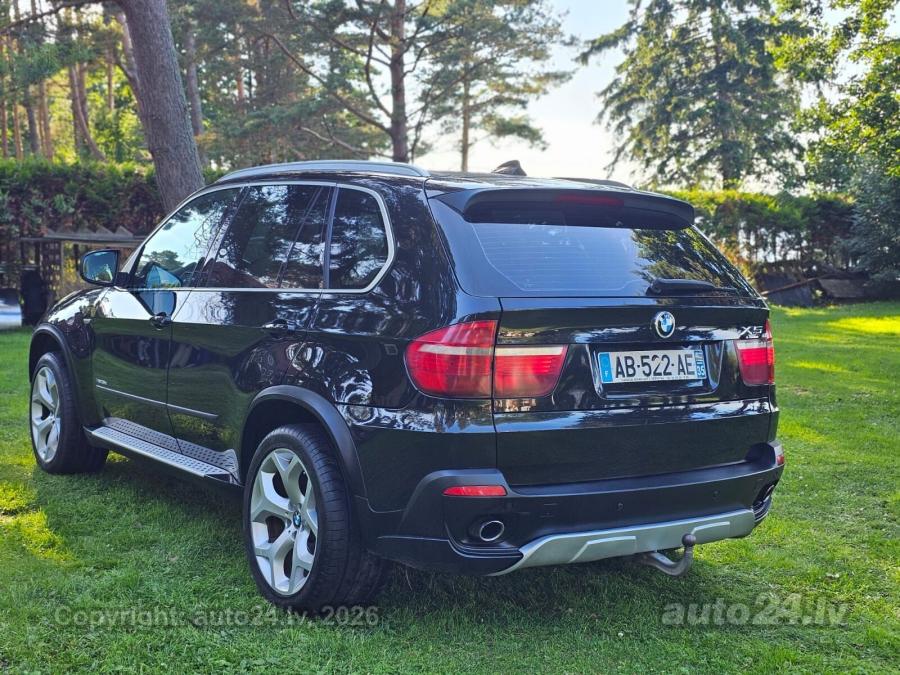 Melns BMW X5 2009 Tallina, ar dzinēja tilpumu 3.50 L un nobraukumu 331 tūkst. km par 8998 €, foto 8 vietnē AUTOMOTO.COM.LV