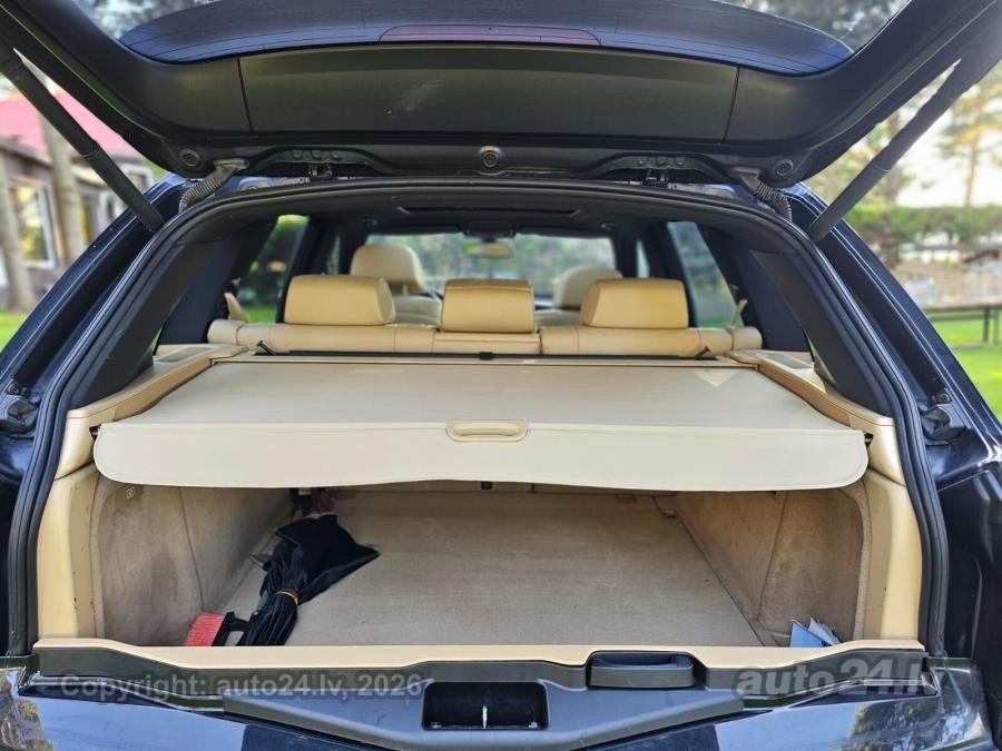 Melns BMW X5 2009 Tallina, ar dzinēja tilpumu 3.50 L un nobraukumu 331 tūkst. km par 8998 €, foto 19 vietnē AUTOMOTO.COM.LV