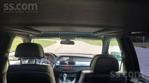 Black BMW X5 2009 in Riga, with an engine capacity of 3.00 L and mileage of 334 thousand km for 7999 €, photo 11 on AUTOMOTO.COM.LV