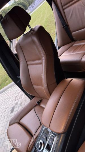 Black BMW X5 2009 in Kaunas, with an engine capacity of 3.00 L and mileage of 354 thousand km for 7500 €, photo 14 on AUTOMOTO.COM.LV