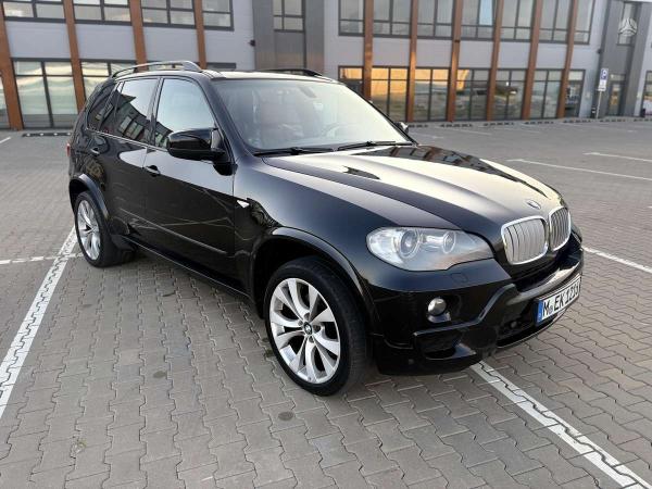 Melns BMW X5 2009 Viļņa, ar dzinēja tilpumu 3.00 L un nobraukumu 285 tūkst. km par 8300 €, foto 4 vietnē AUTOMOTO.COM.LV