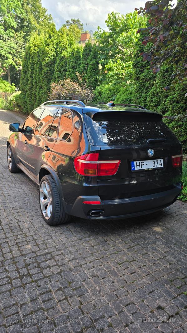 Melns BMW X5 2009 Rīga, ar dzinēja tilpumu 3.00 L un nobraukumu 190 tūkst. km par 12900 €, foto 2 vietnē AUTOMOTO.COM.LV
