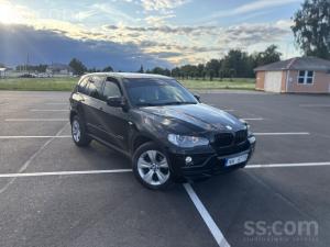 Черный БМВ Х5 2009 в Рига, объемом двигателя 3.50 л и пробегом 350 тыс. км за 8499 €, фото 3 на AUTOMOTO.COM.LV