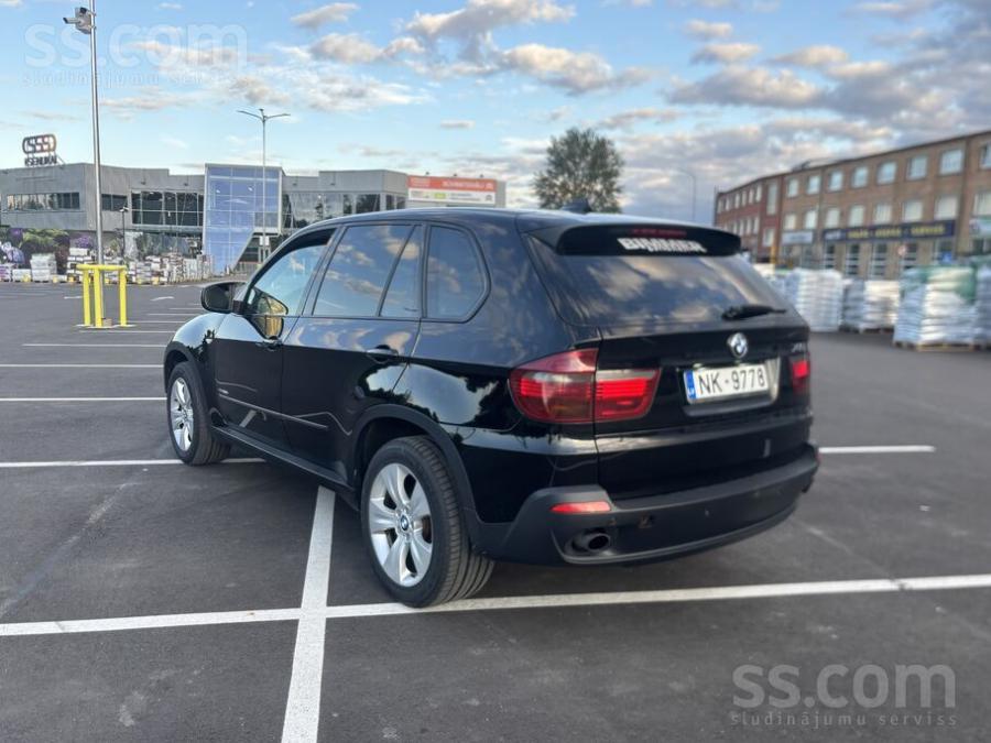 Черный БМВ Х5 2009 в Рига, объемом двигателя 3.50 л и пробегом 350 тыс. км за 8499 €, фото 9 на AUTOMOTO.COM.LV