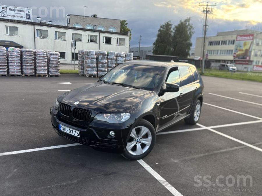 Черный БМВ Х5 2009 в Рига, объемом двигателя 3.50 л и пробегом 350 тыс. км за 8499 €, фото 12 на AUTOMOTO.COM.LV