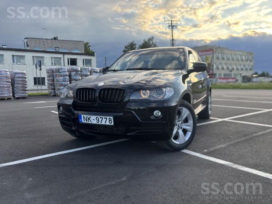 Черный БМВ Х5 2009 в Рига, объемом двигателя 3.50 л и пробегом 350 тыс. км за 8499 €, фото 13 на AUTOMOTO.COM.LV