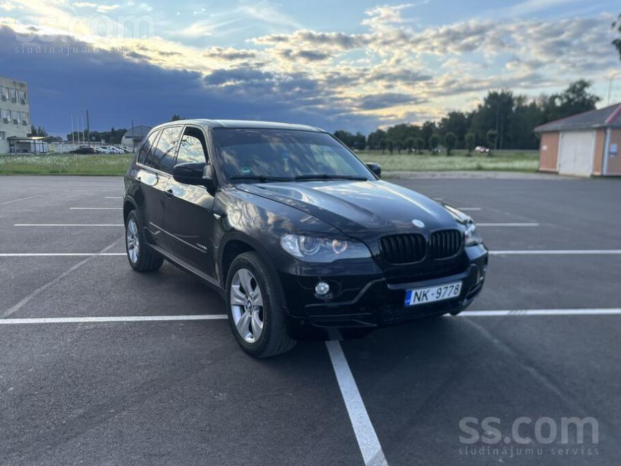 Черный БМВ Х5 2009 в Рига, объемом двигателя 3.50 л и пробегом 350 тыс. км за 8499 €, фото 18 на AUTOMOTO.COM.LV