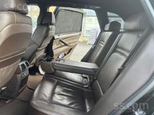 Черный БМВ Х5 2009 в Рига, объемом двигателя 3.50 л и пробегом 350 тыс. км за 8499 €, фото 33 на AUTOMOTO.COM.LV