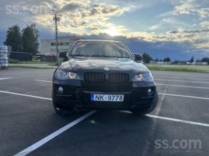 Melns BMW X5 2009 Ogre, ar dzinēja tilpumu 3.00 L un nobraukumu 374 tūkst. km par 8499 €, foto 4 vietnē AUTOMOTO.COM.LV