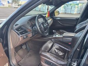 Melns BMW X5 2009 Ogre, ar dzinēja tilpumu 3.00 L un nobraukumu 374 tūkst. km par 8499 €, foto 19 vietnē AUTOMOTO.COM.LV
