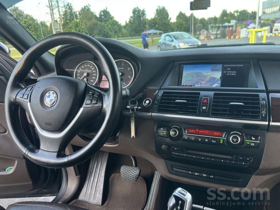 Melns BMW X5 2009 Ogre, ar dzinēja tilpumu 3.00 L un nobraukumu 374 tūkst. km par 8499 €, foto 24 vietnē AUTOMOTO.COM.LV