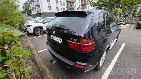 Melns BMW X5 2009 Rīga, ar dzinēja tilpumu 3.00 L un nobraukumu 454 tūkst. km par 10000 €, foto 3 vietnē AUTOMOTO.COM.LV