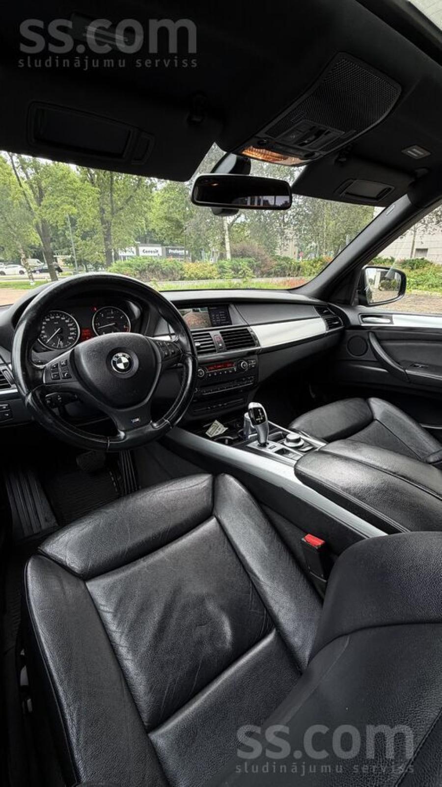 Black BMW X5 2009 in Riga, with an engine capacity of 3.00 L and mileage of 344 thousand km for 9750 €, photo 22 on AUTOMOTO.COM.LV