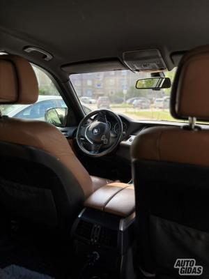 Black BMW X5 2009 in Kaunas, with an engine capacity of 3.00 L and mileage of 381 thousand km for 7500 €, photo 6 on AUTOMOTO.COM.LV