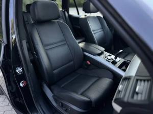 Black BMW X5 2009 in Jurmala, with an engine capacity of 3.00 L and mileage of 285 thousand km for 7990 €, photo 10 on AUTOMOTO.COM.LV
