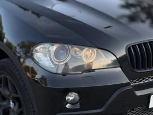 Black BMW X5 2009 in Jurmala, with an engine capacity of 3.00 L and mileage of 285 thousand km for 7990 €, photo 27 on AUTOMOTO.COM.LV