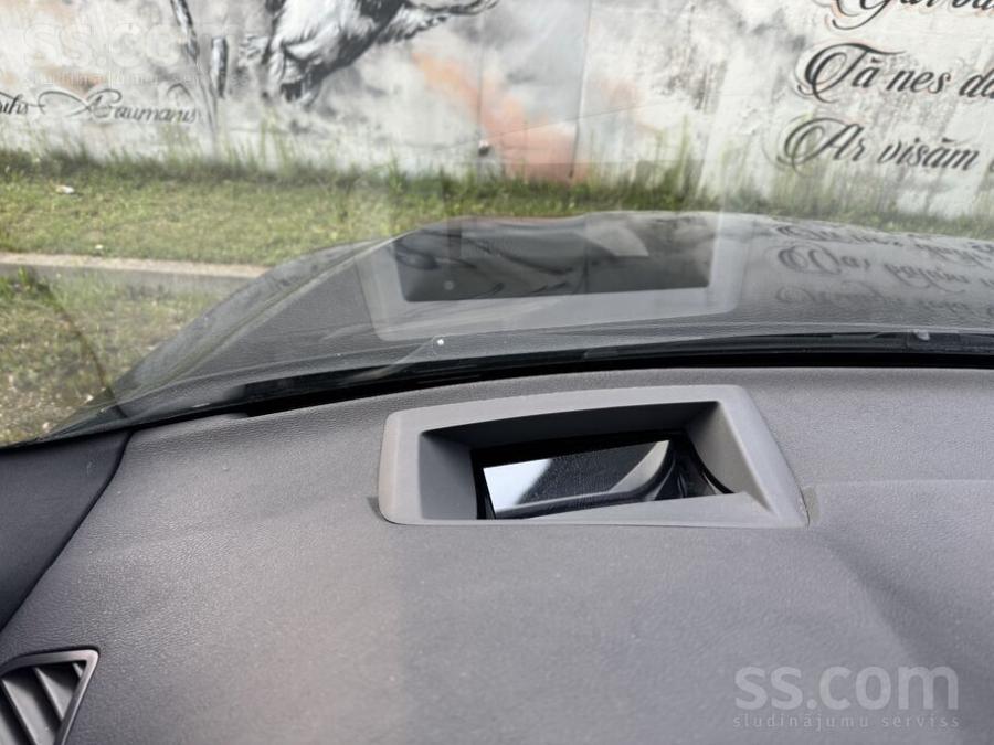 Black BMW X5 2009 in Riga, with an engine capacity of 3.00 L and mileage of 0 thousand km for 9700 €, photo 23 on AUTOMOTO.COM.LV