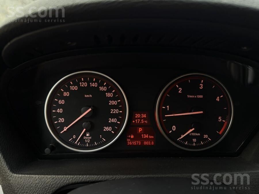 Black BMW X5 2009 in Riga, with an engine capacity of 3.00 L and mileage of 0 thousand km for 9700 €, photo 27 on AUTOMOTO.COM.LV