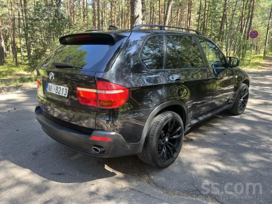 Melns BMW X5 2009 Rīga, ar dzinēja tilpumu 3.00 L un nobraukumu 309 tūkst. km par 9600 €, foto 4 vietnē AUTOMOTO.COM.LV
