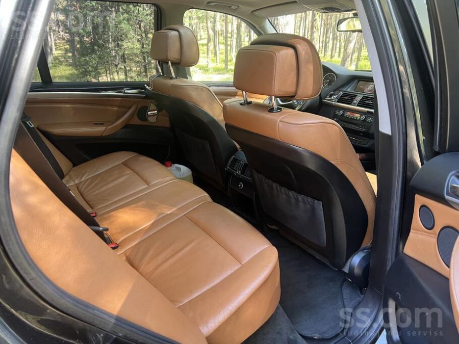 Melns BMW X5 2009 Rīga, ar dzinēja tilpumu 3.00 L un nobraukumu 309 tūkst. km par 9600 €, foto 10 vietnē AUTOMOTO.COM.LV