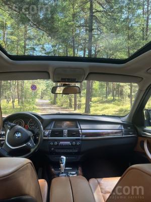 Melns BMW X5 2009 Rīga, ar dzinēja tilpumu 3.00 L un nobraukumu 309 tūkst. km par 9600 €, foto 11 vietnē AUTOMOTO.COM.LV
