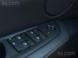 Black BMW X5 2009 in Jurmala, with an engine capacity of 3.00 L and mileage of 285 thousand km for 7990 €, photo 20 on AUTOMOTO.COM.LV