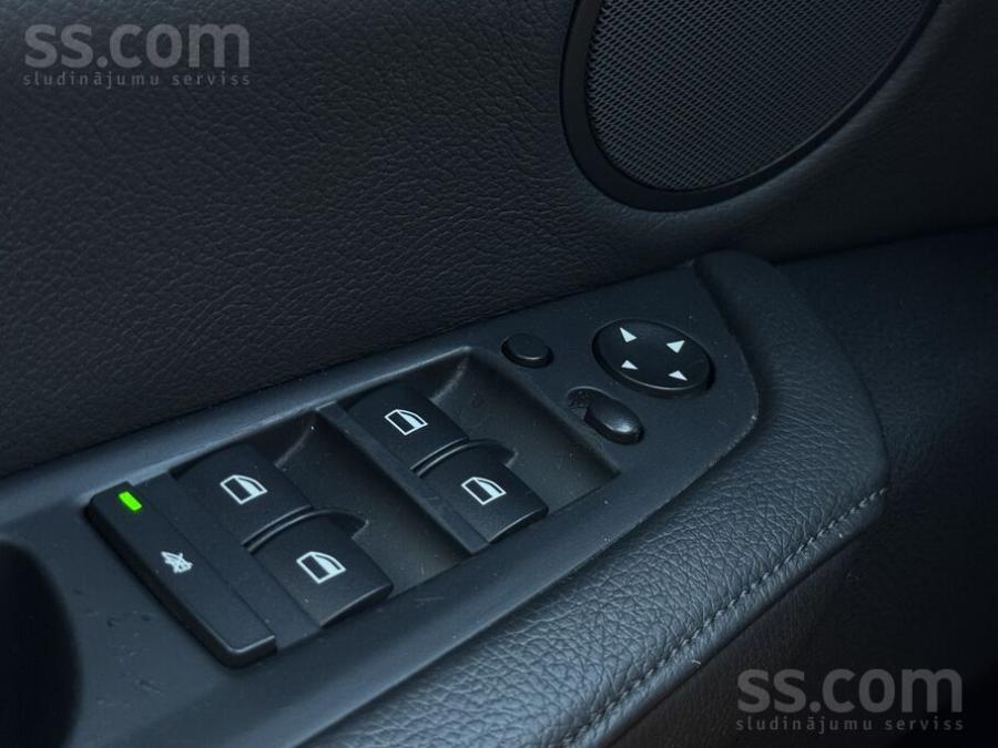 Black BMW X5 2009 in Jurmala, with an engine capacity of 3.00 L and mileage of 285 thousand km for 7990 €, photo 20 on AUTOMOTO.COM.LV