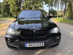 Melns BMW X5 2009 Utena, ar dzinēja tilpumu 3.00 L un nobraukumu 373 tūkst. km par 6950 €, foto 6 vietnē AUTOMOTO.COM.LV