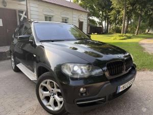 Melns BMW X5 2009 Utena, ar dzinēja tilpumu 3.00 L un nobraukumu 373 tūkst. km par 6950 €, foto 8 vietnē AUTOMOTO.COM.LV