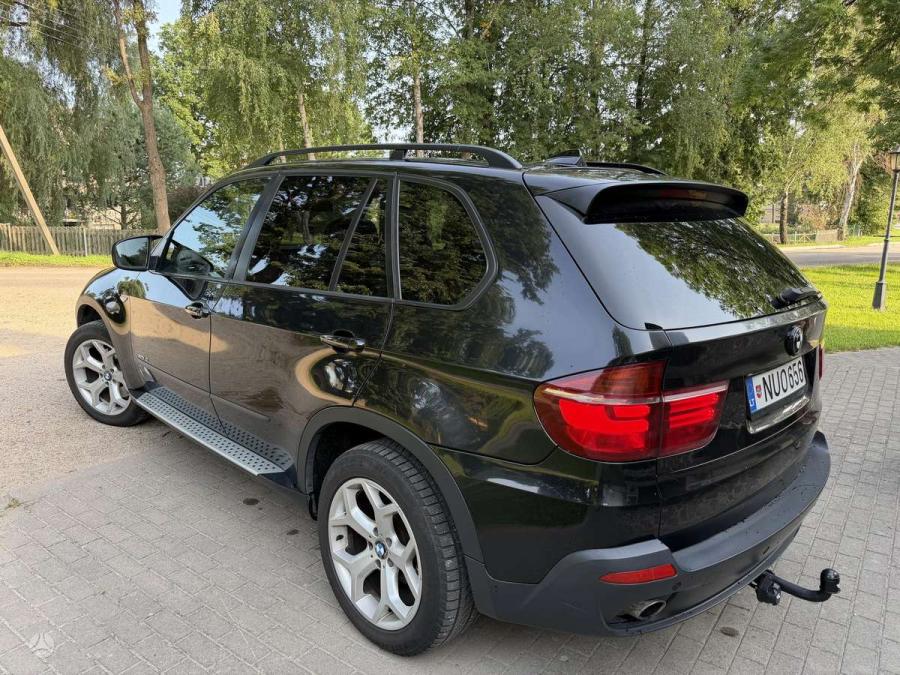 Melns BMW X5 2009 Utena, ar dzinēja tilpumu 3.00 L un nobraukumu 373 tūkst. km par 6950 €, foto 9 vietnē AUTOMOTO.COM.LV