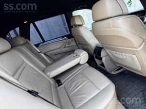 Черный БМВ Х5 2009 в Даугавпилс, объемом двигателя 3.00 л и пробегом 0 тыс. км за 9300 €, фото 24 на AUTOMOTO.COM.LV