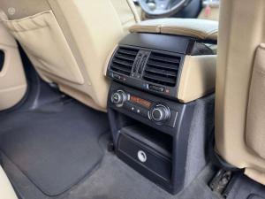 Black BMW X5 2009 in Vilnius, with an engine capacity of 2.99 L and mileage of 460 thousand km for 6800 €, photo 18 on AUTOMOTO.COM.LV