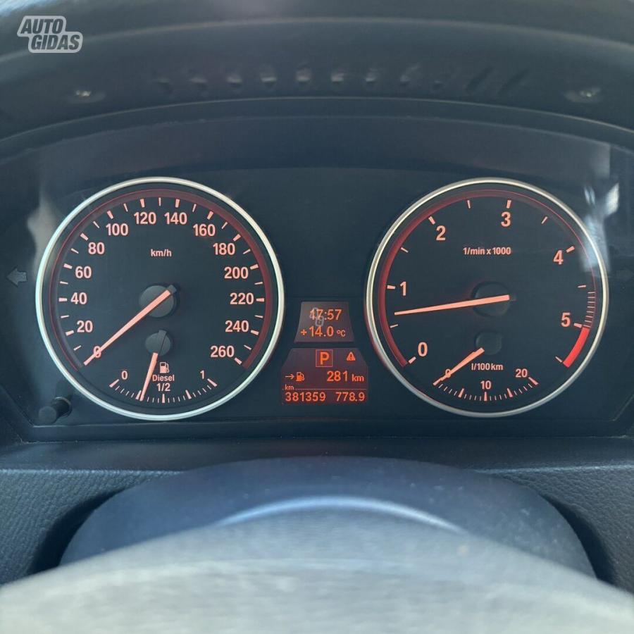 Black BMW X5 2009 in Vilnius, with an engine capacity of 3.00 L and mileage of 381 thousand km for 7300 €, photo 13 on AUTOMOTO.COM.LV
