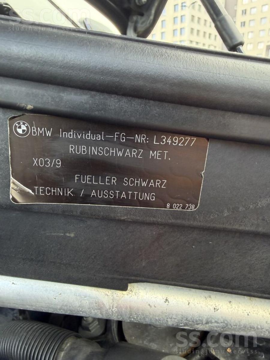 Black BMW X5 2009 in Riga, with an engine capacity of 3.00 L and mileage of 278 thousand km for 11750 €, photo 13 on AUTOMOTO.COM.LV