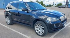 Black BMW X5 2009 in Marijampole, with an engine capacity of 2.99 L and mileage of 350 thousand km for 7100 €, photo 4 on AUTOMOTO.COM.LV