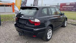 Black BMW X5 2009 in Marijampole, with an engine capacity of 2.00 L and mileage of 261 thousand km for 5190 €, photo 7 on AUTOMOTO.COM.LV