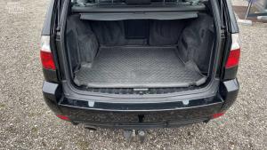 Black BMW X5 2009 in Marijampole, with an engine capacity of 2.00 L and mileage of 261 thousand km for 5190 €, photo 23 on AUTOMOTO.COM.LV