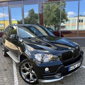 Melns BMW X5 2009 Kaišiadorys, ar dzinēja tilpumu 2.99 L un nobraukumu 400 tūkst. km par 7750 €, foto 5 vietnē AUTOMOTO.COM.LV