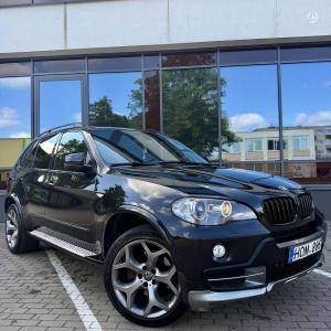 Melns BMW X5 2009 Kaišiadorys, ar dzinēja tilpumu 2.99 L un nobraukumu 400 tūkst. km par 7750 €, foto 7 vietnē AUTOMOTO.COM.LV