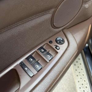 Melns BMW X5 2009 Kaišiadorys, ar dzinēja tilpumu 2.99 L un nobraukumu 400 tūkst. km par 7750 €, foto 33 vietnē AUTOMOTO.COM.LV