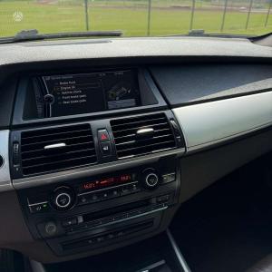Melns BMW X5 2009 Kaišiadorys, ar dzinēja tilpumu 2.99 L un nobraukumu 400 tūkst. km par 7750 €, foto 37 vietnē AUTOMOTO.COM.LV