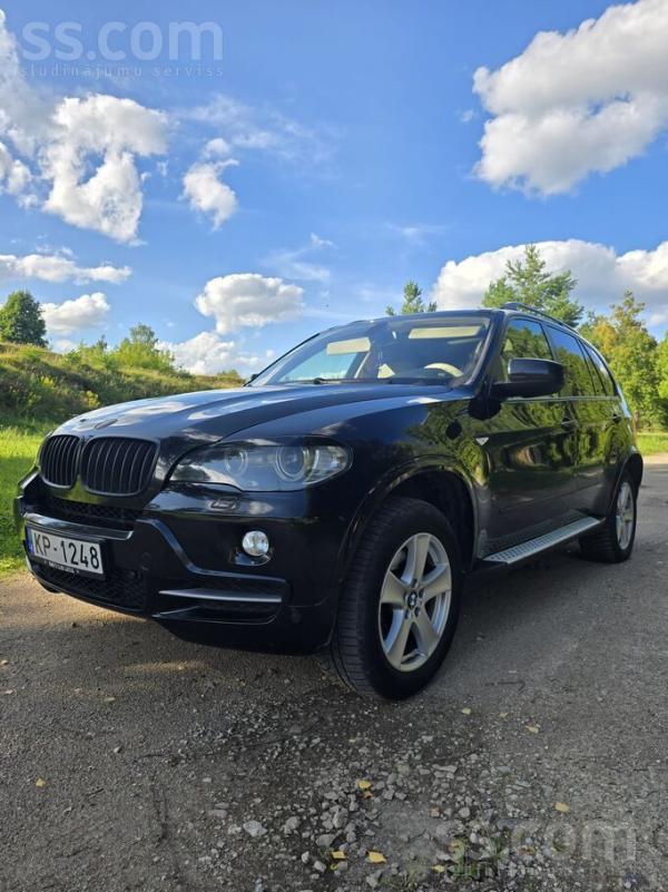 Melns BMW X5 2009 Daugavpils, ar dzinēja tilpumu 3.00 L un nobraukumu 453 tūkst. km par 5500 €, foto 4 vietnē AUTOMOTO.COM.LV
