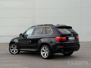 Melns BMW X5 2009 Rīga, ar dzinēja tilpumu 3.00 L un nobraukumu 0 tūkst. km par 12500 €, foto 5 vietnē AUTOMOTO.COM.LV