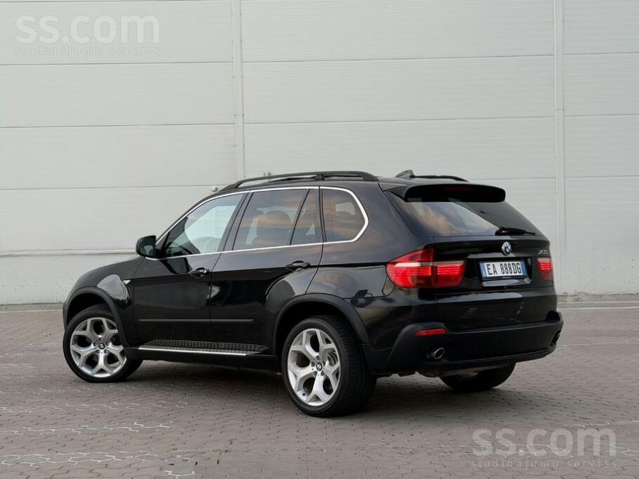 Melns BMW X5 2009 Rīga, ar dzinēja tilpumu 3.00 L un nobraukumu 0 tūkst. km par 12500 €, foto 5 vietnē AUTOMOTO.COM.LV