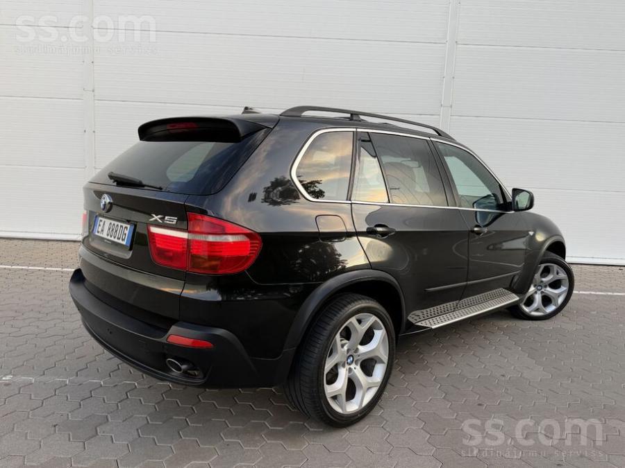 Melns BMW X5 2009 Rīga, ar dzinēja tilpumu 3.00 L un nobraukumu 0 tūkst. km par 12500 €, foto 9 vietnē AUTOMOTO.COM.LV